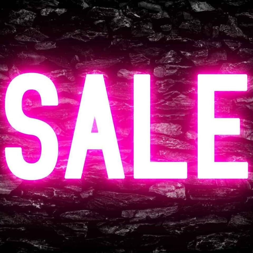 SALE – The Shop on Houston